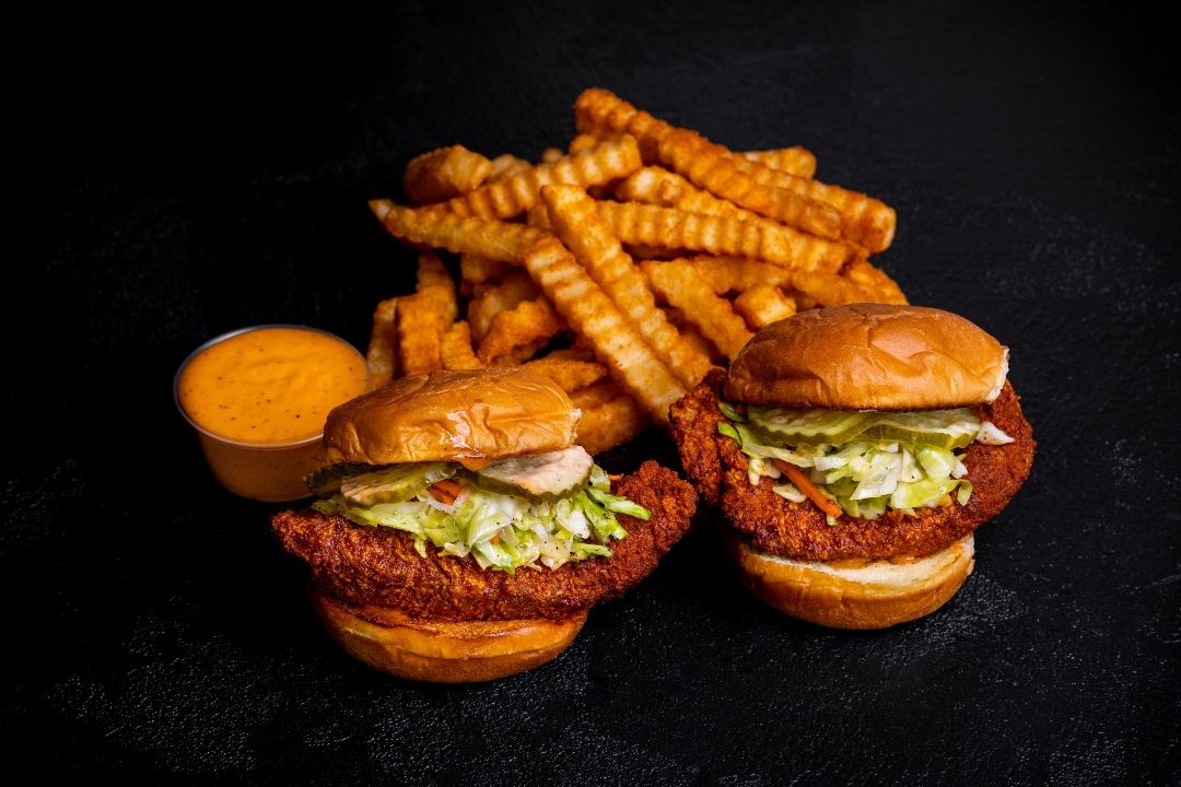 Main Chick Hot Chicken Oceanside | Toast
