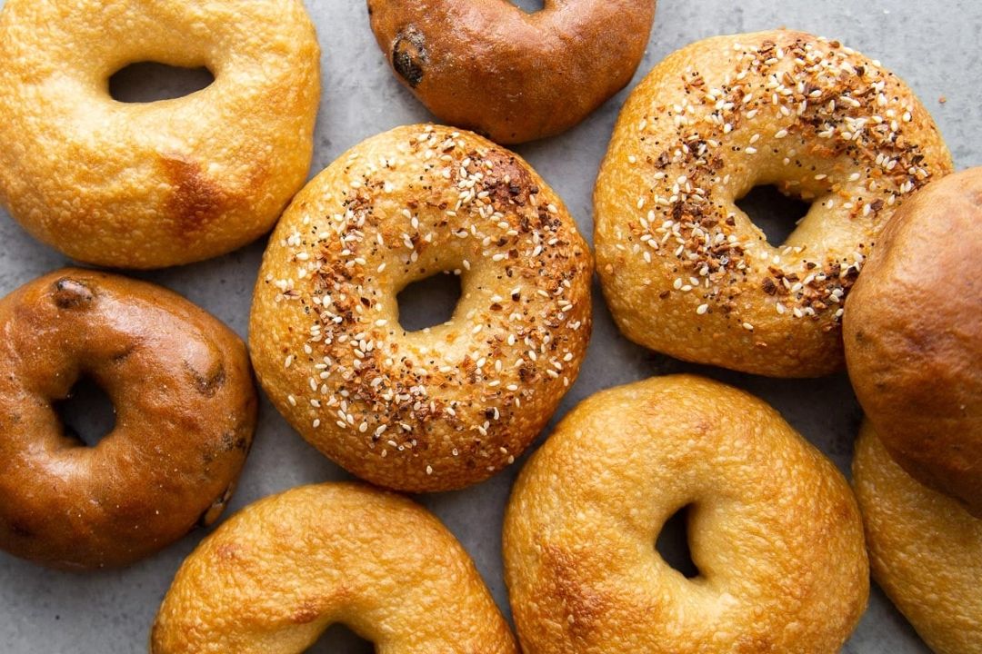 600 Steamboat Rd. | Toast