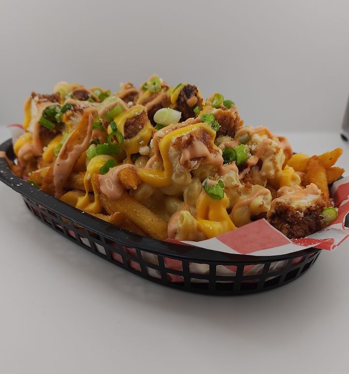 Vivi's Chicken 'n Mac - Arnold | Toast