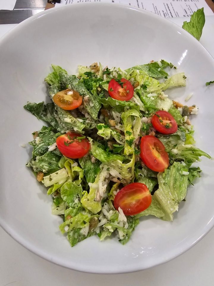 Andy's Crafthouse - The White Forest