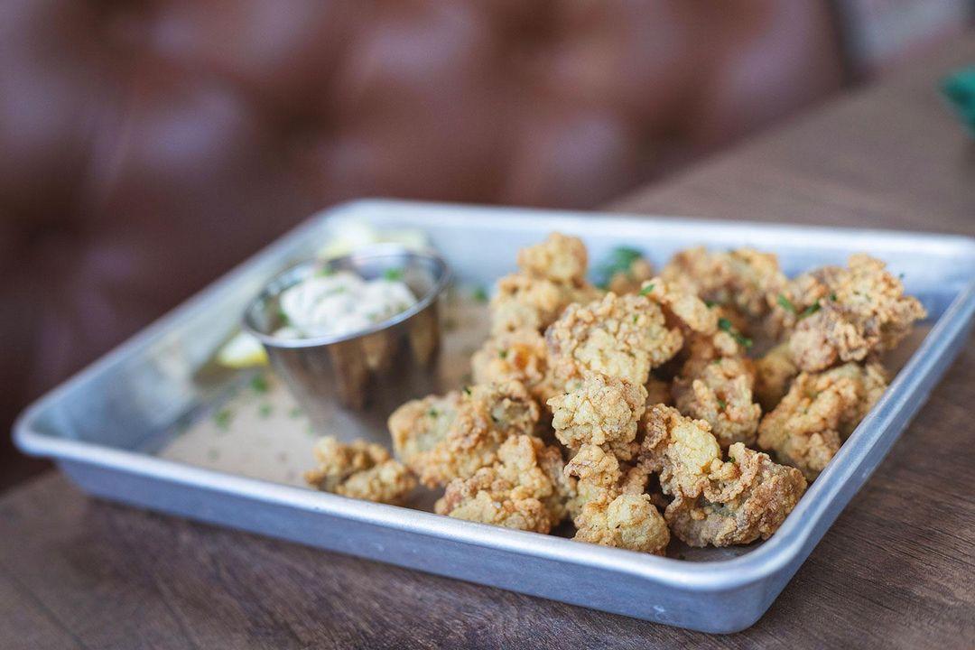 Green Island Oyster Bar | Toast
