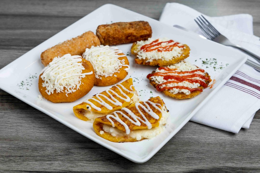 Rica Venezuelan Cuisine RICA AREPA - Addison | Toast