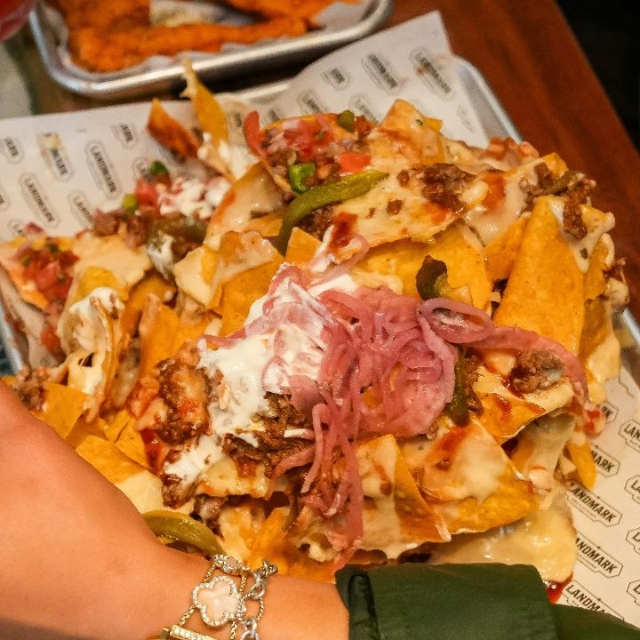 5100 Belt Line Rd, Ste 400 - Mushroom Truffle Flatbread