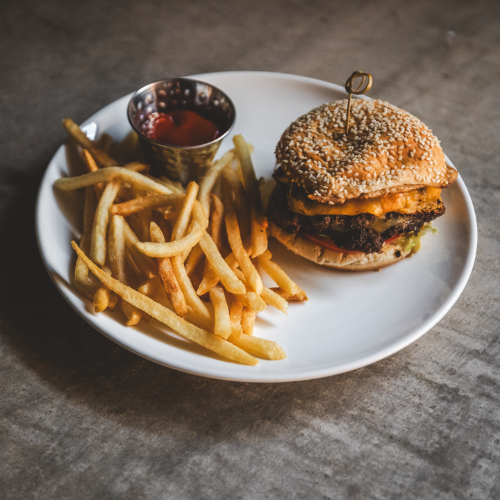 105 S Highland Ave - HSG Cheese Burger