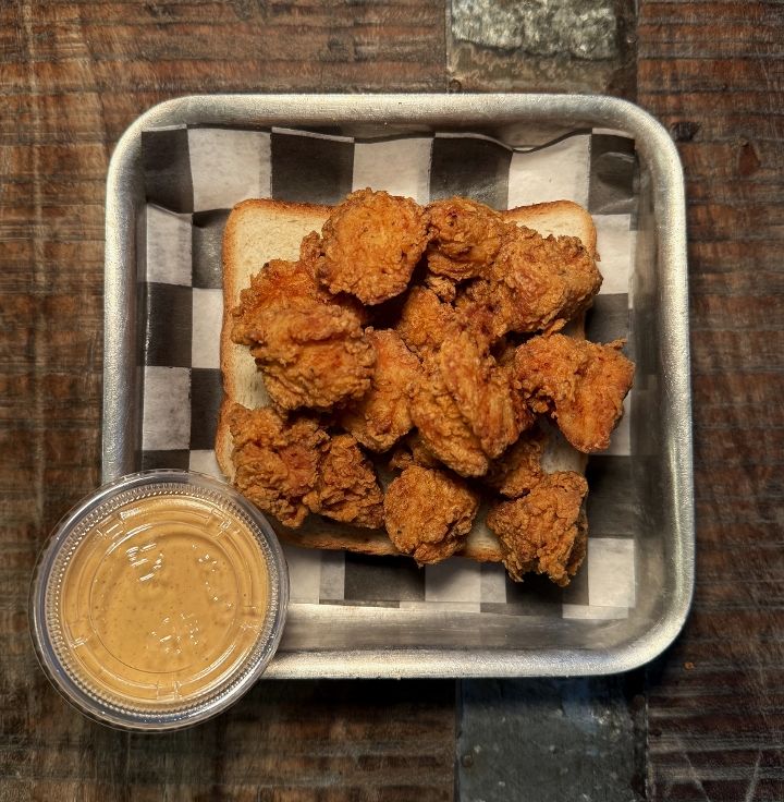 Rooster's Nashville Hot Chicken - Montclair - 5 Tender Combo