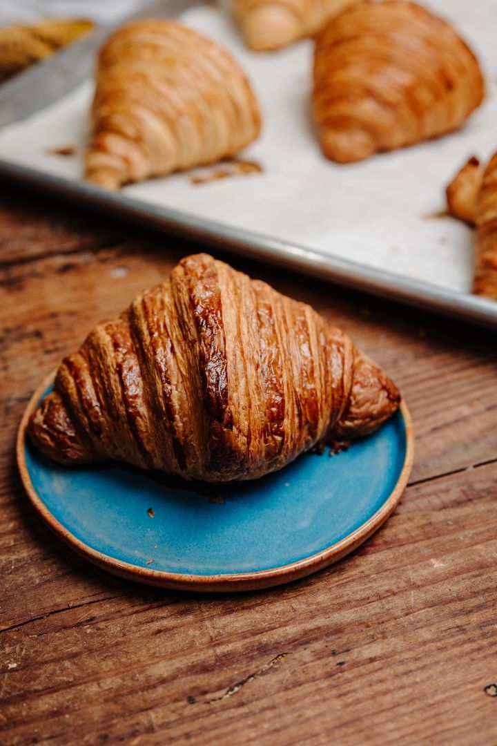 Manresa Bread Santa Cruz 330 Ingalls Street - Brandy Apple Hazelnut ...