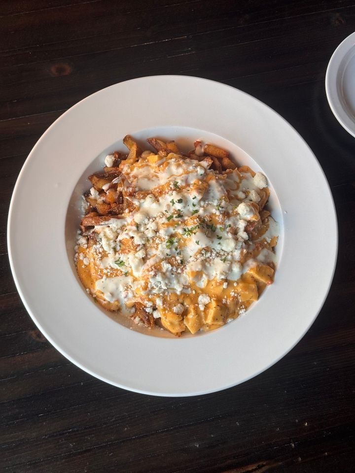 Noli's Pizzeria - Aksarben 6307 Center Street - NY Cheese Cake W ...