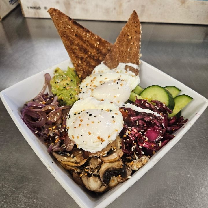 Spring & Main Cafe - Chocolate Dipped Oreo Pops