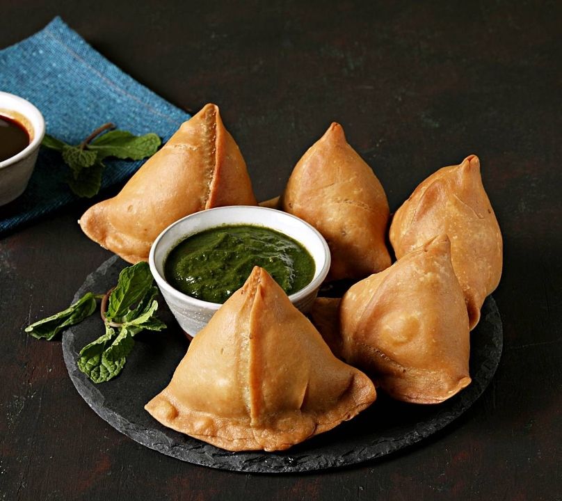 7300 Sunset Blvd Suite D & E - Large Tray (Serves 40 - 50 People) Lamb ...