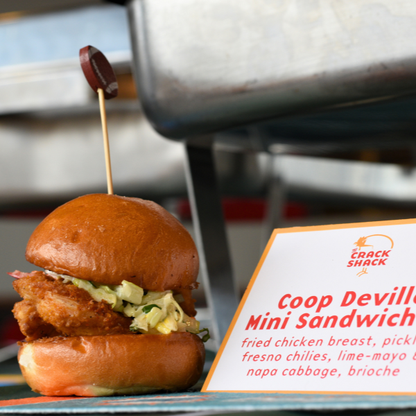 The Crack Shack - Costa Mesa - Lucky & Cheeks Escape