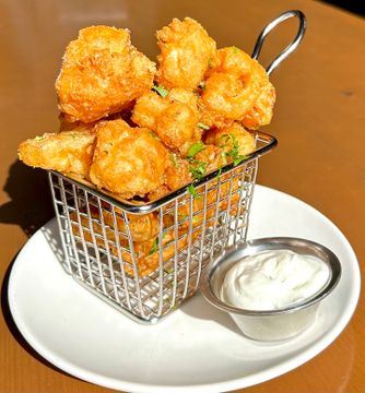 Sacramento - Pineapple Express - Limited Time Only