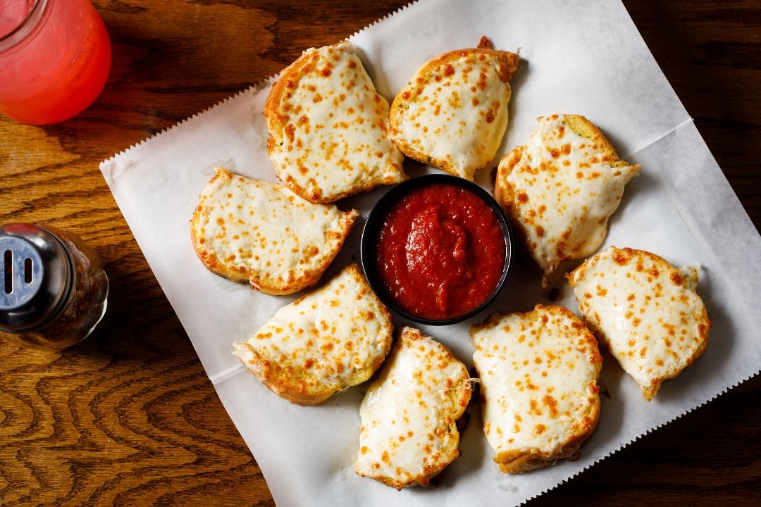 Ziggy's Pizza East - Cheese Johnson