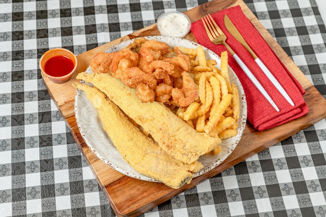 Red Harbor Seafood | Toast