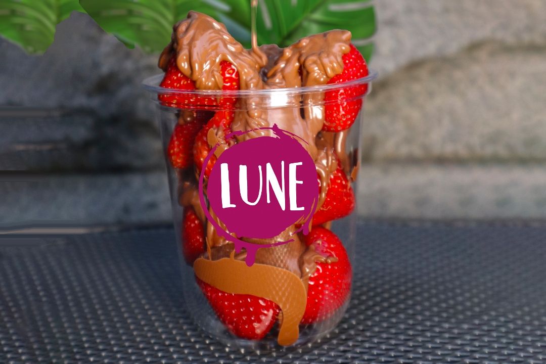 Lune Cafe (Pioneer Square) - Dubai Chocolate Bar