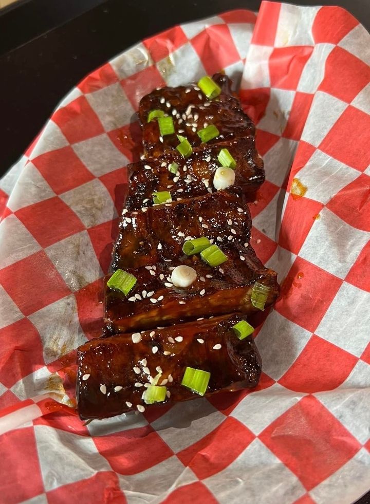 The Wooden Nickel bar and grille | Toast