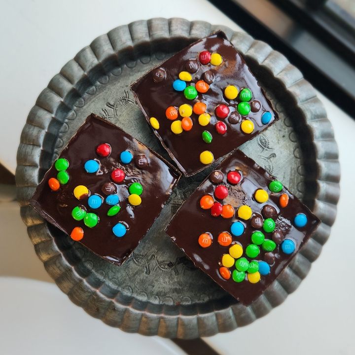 Knead Doughnuts 900 Smith Street - VEGAN Chocolate Cherry