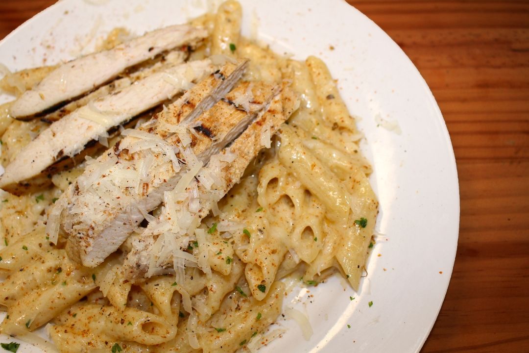 Stefano's Pizza Express Weslaco | Toast