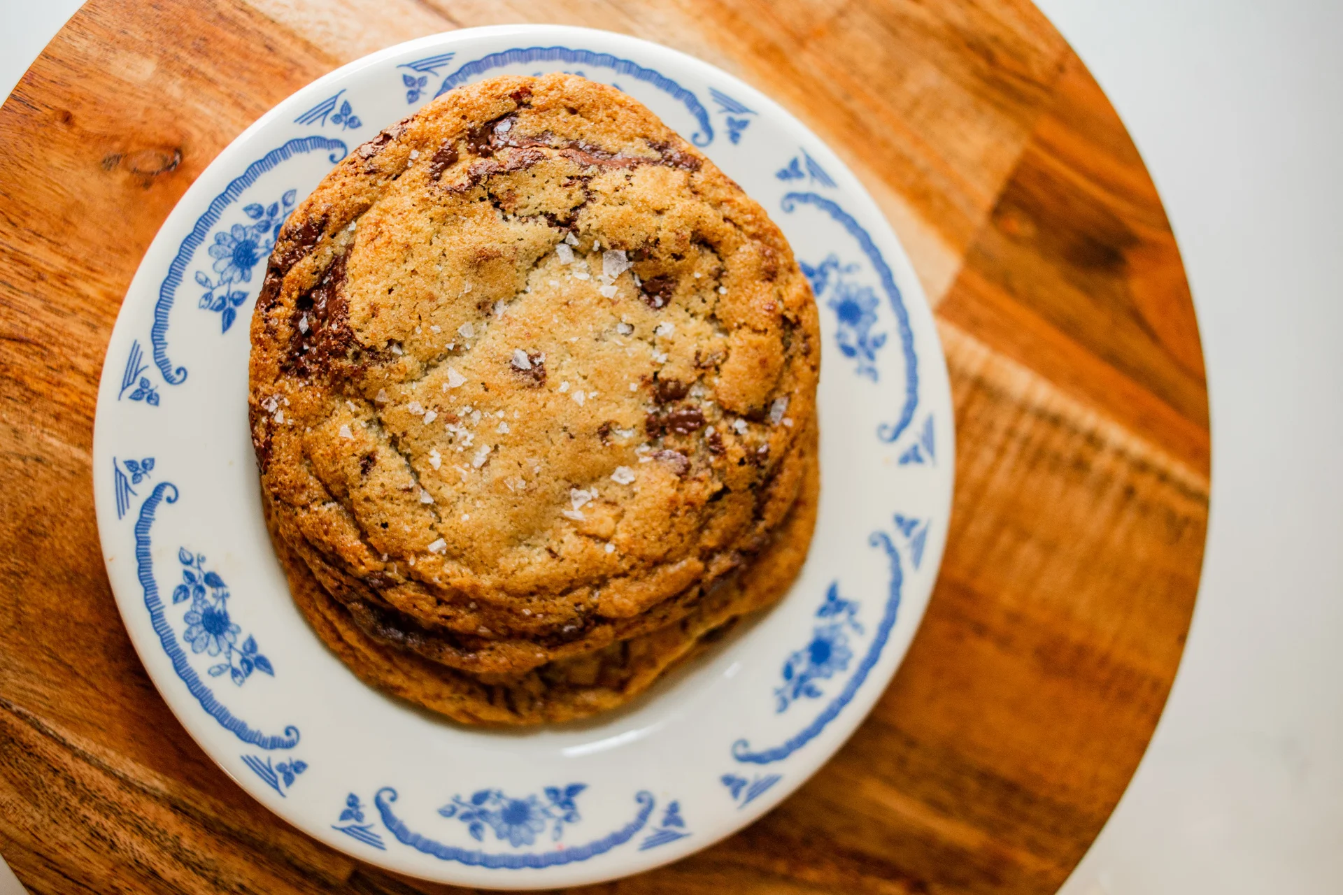 5743 Walnut Street - McGeorgie's