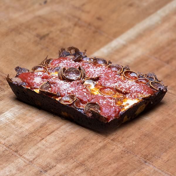 The Edge Pizza - PLYMOUTH - DETROIT CUSTOM (build your own)