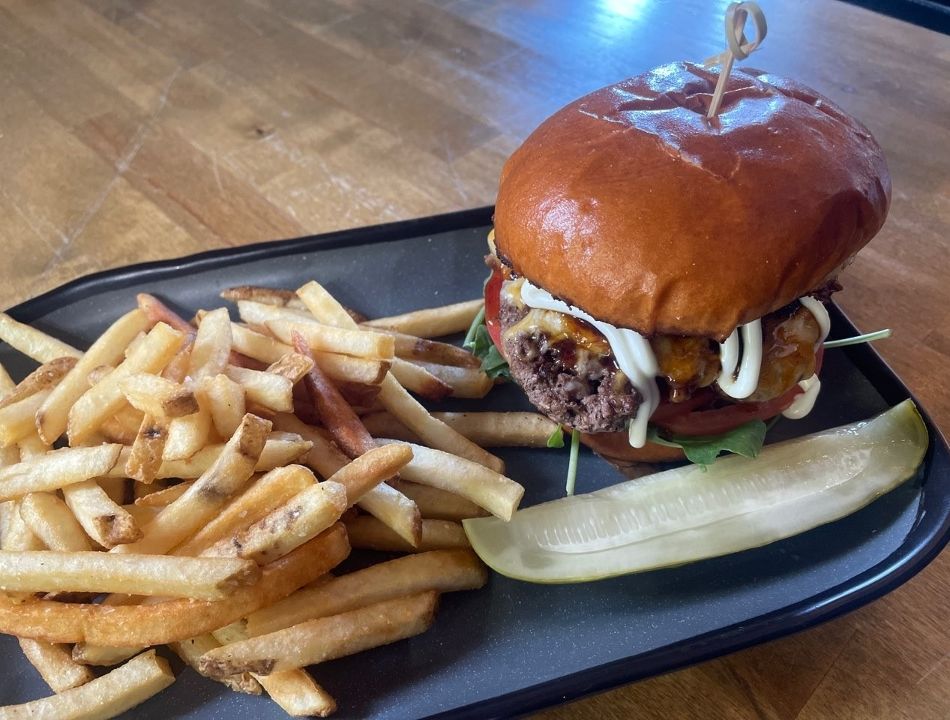 The Bear's Den - Granby | Toast