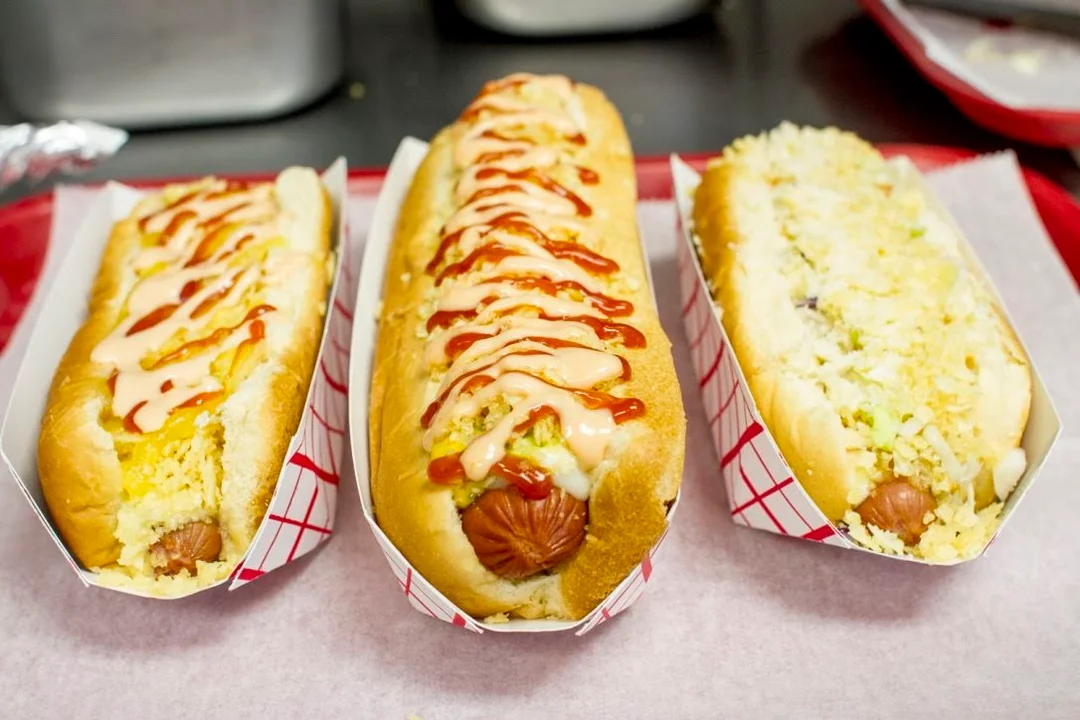 11200 W Flagler St suit 113 - Combo #4 Hot-Dog (jumb)+ Soda+Fries