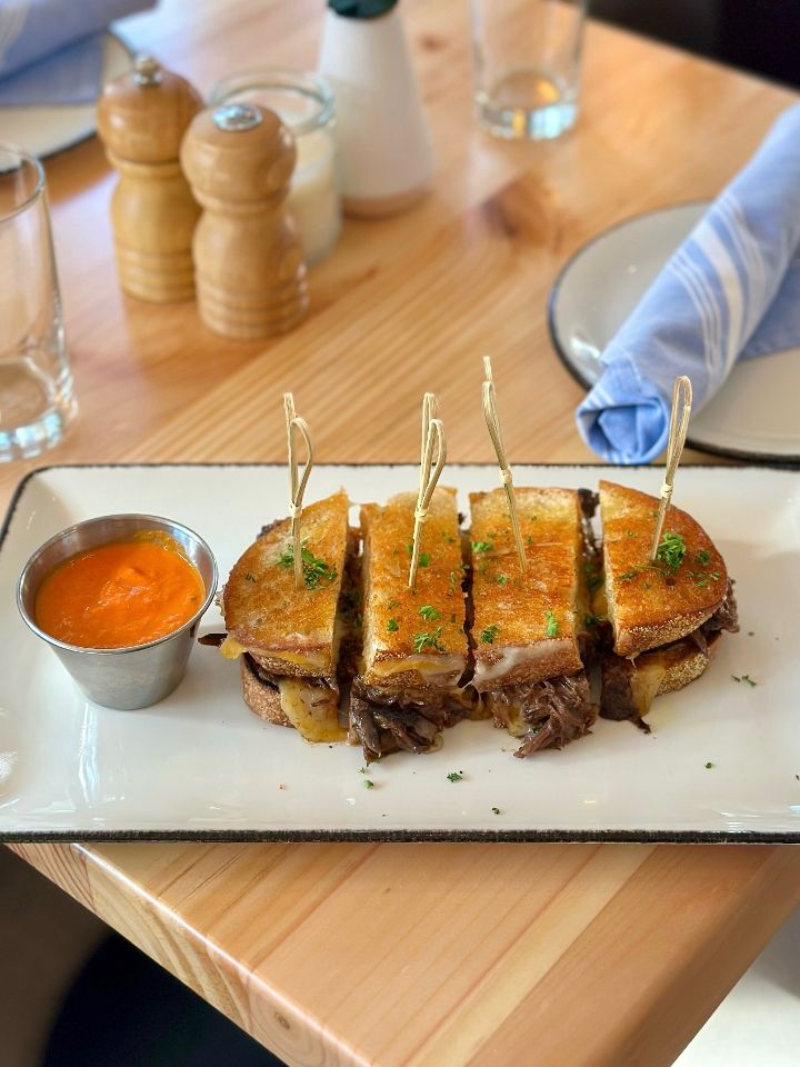 AVALON | BEACH HOUSE - Cabernet