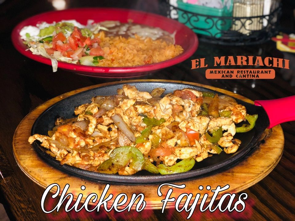 Parkersburg - Lunch Special 1: Cheese Relleno, TC, F y Guaca Salad