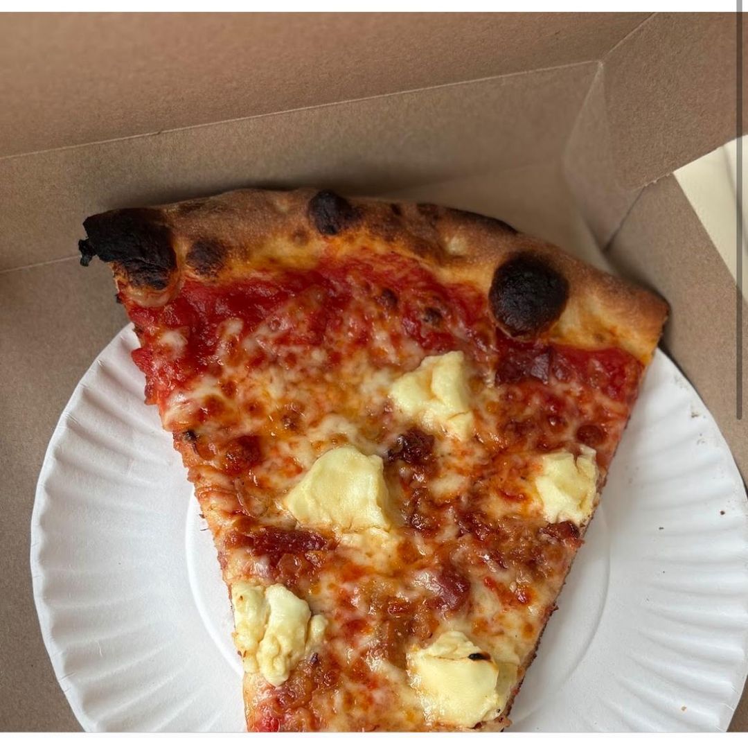 Uncle Junes Pizzeria 1949 Lincoln Way | Toast