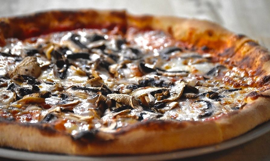 Pizza Lovers Weston - Coca-Cola