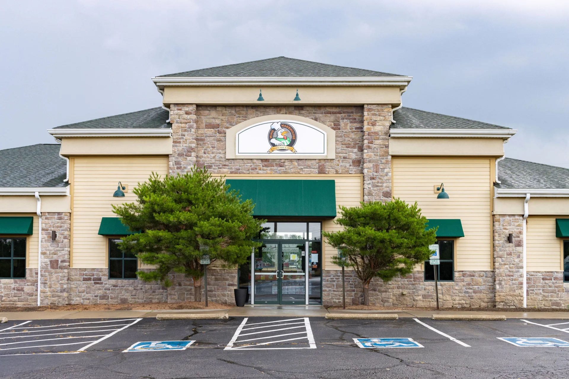 Wing Warehouse - Location & Hours