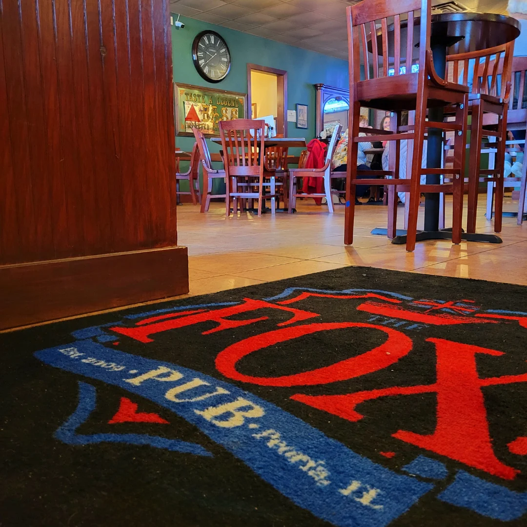 Fox Pub and Cafe