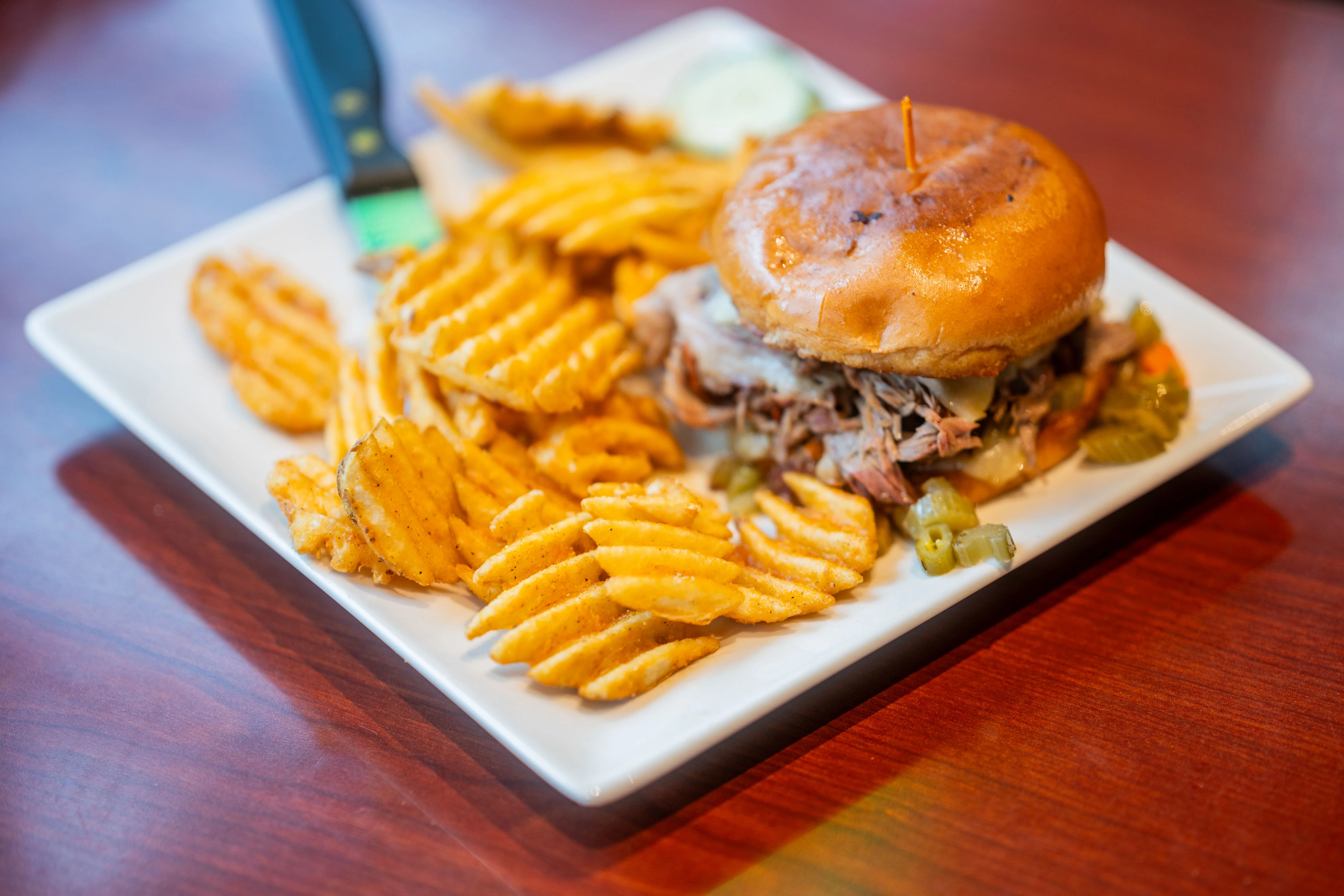 Pub Eats & Sports in Vadnais Heights, MN