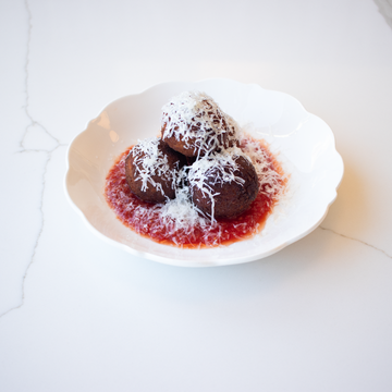 Carina Sorella - 1/2 AMATRICIANA