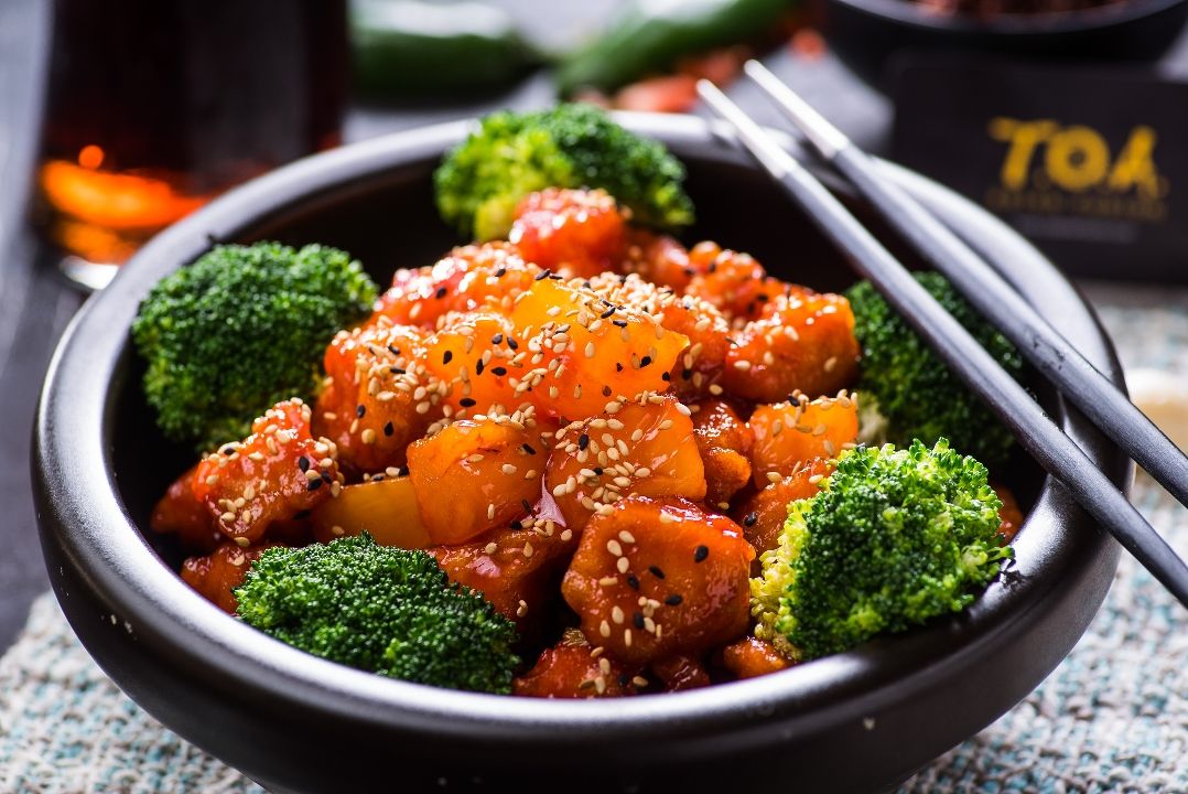 TOA Asian Fusion - Merrick 33 Sunrise Highway - Build You Own 2 ...