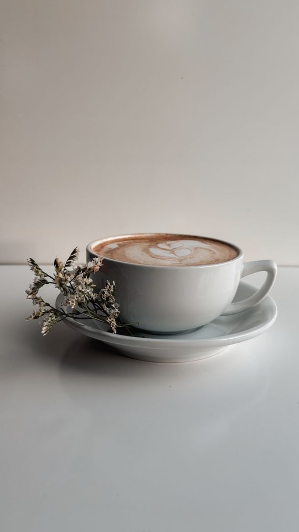 Eureka - Hot Teddy Graham Latte (includes brown sugar cinnamon cold foam)