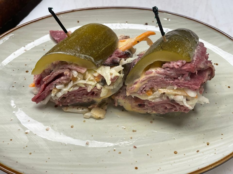 Pastrami Queen - W 72nd - Pastrami Queen Burger