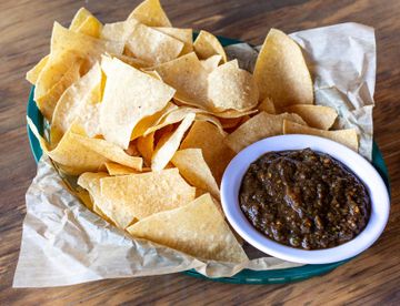 Taco Buddha - Kirkwood - Queso Blanco & Chips