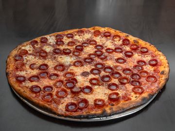 Panko Pizza - Hot Oil Pie 18"