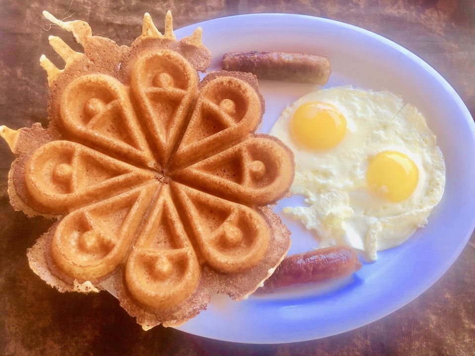 Waffle Platter | Skillets