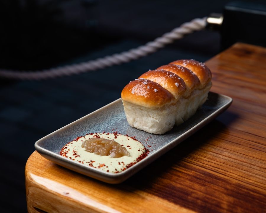 Hurrica Restaurant & Bar - Bone Marrow & Manila Clams