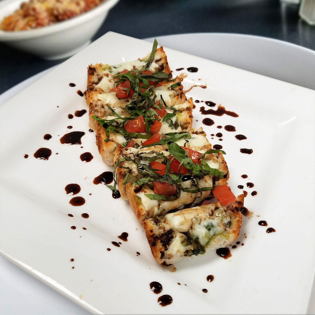 Bella Milano Springfield - Party Pan Caesar Sald