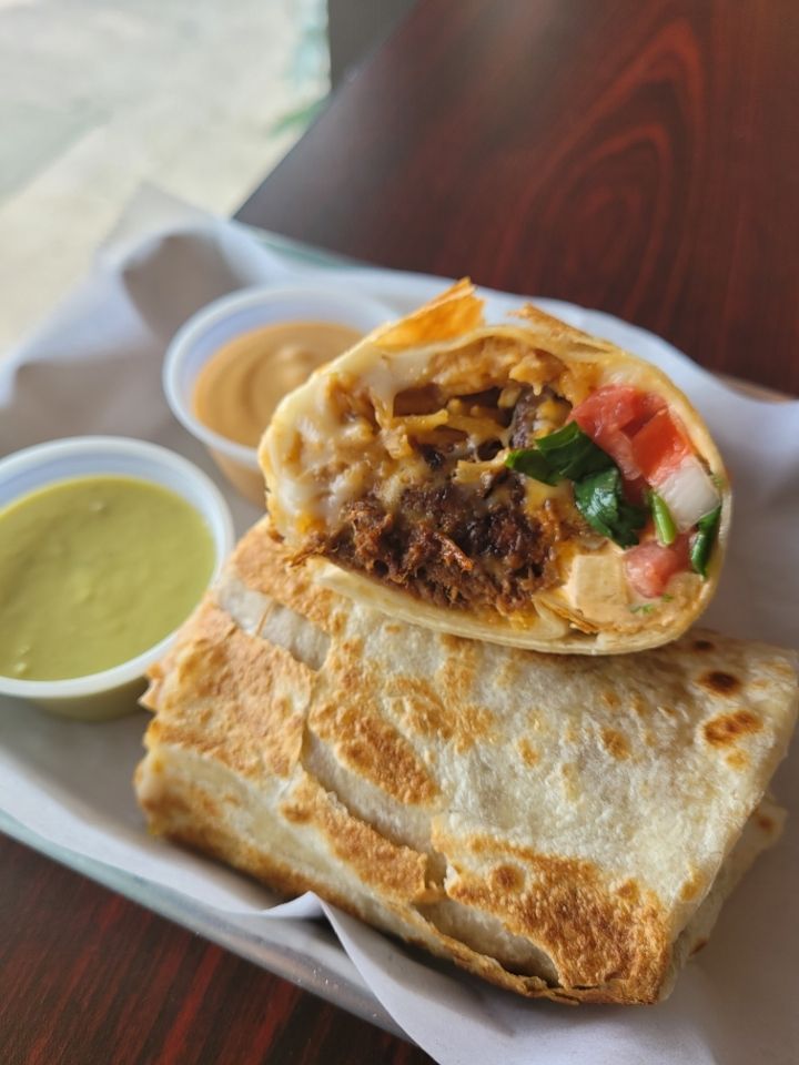 Birrieria Mama Rosa | Pflugerville 116 e pecan st. | Toast