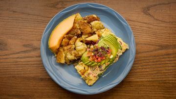 Farm House Omelette | The Breakfast Club