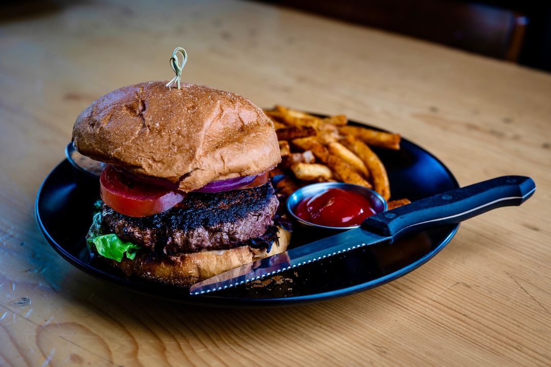 Alibi Ale Works Incline Public House - Kids Sliders