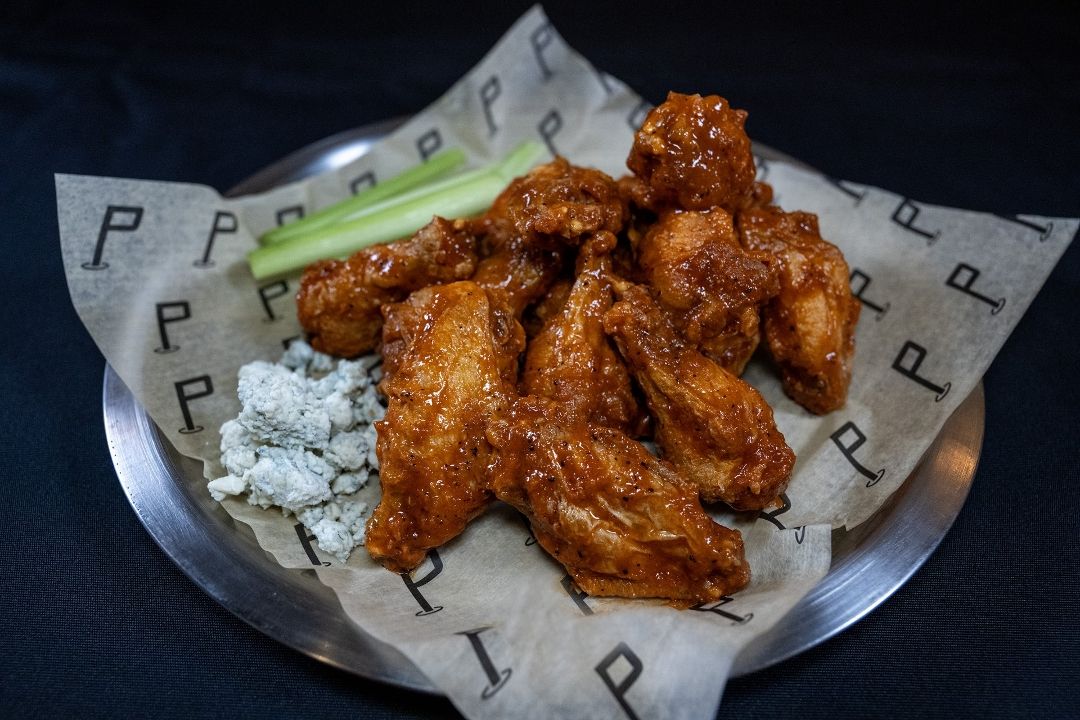 PinSeekers Deforest - Chips & Beer Queso