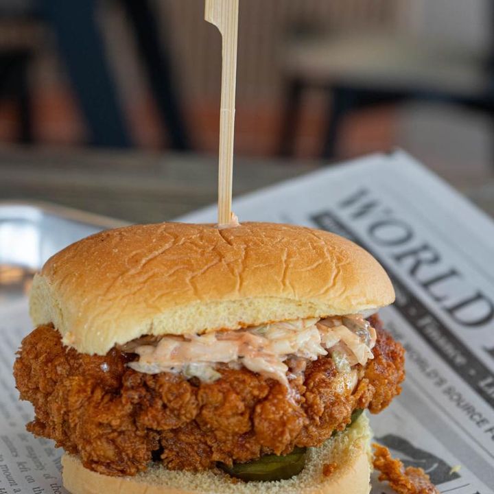 Bab's Hot Chicken Bab's Hot Chicken-Audubon, PA - 10 Wings