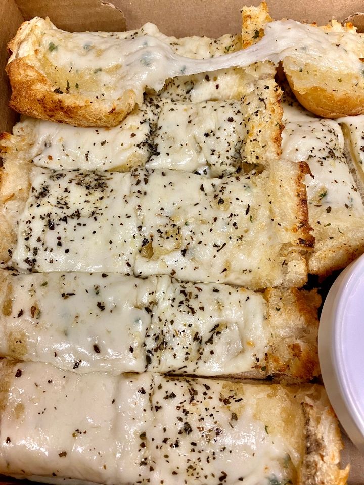 Parkside Pizza & Ice Cream - Chicken Parm Dinner