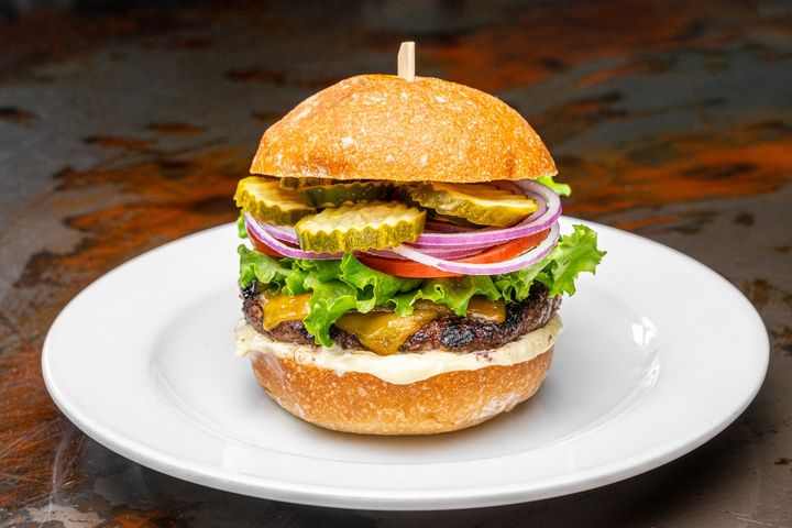 NE DEKUM PUB - Breakside | Seek and Enjoy