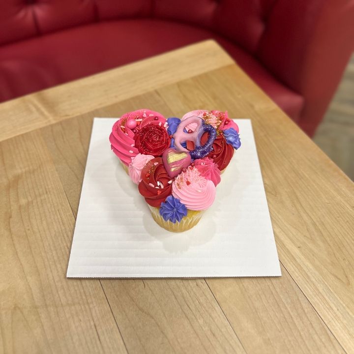 Ludger's Bavarian Cakery - Valentine Snack Cakes | Chocolate