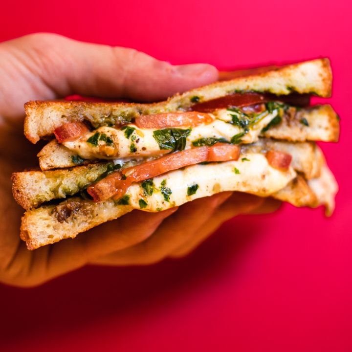 Cheese Louise The Commissary - What's Poppin' (Special)